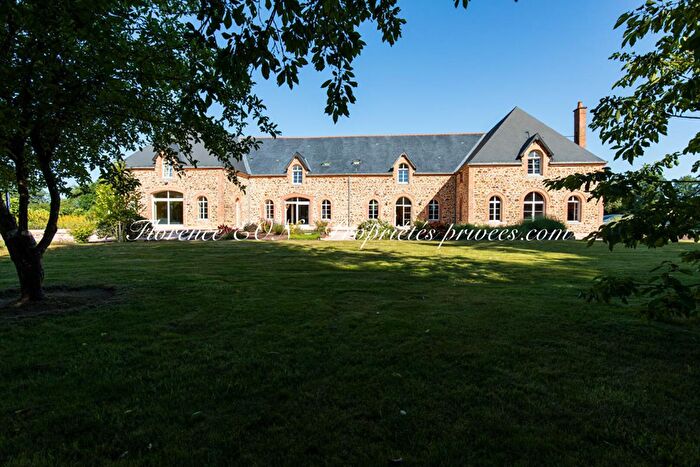 Maison à vendre - Ernée - 20 pièces - 9 chambres