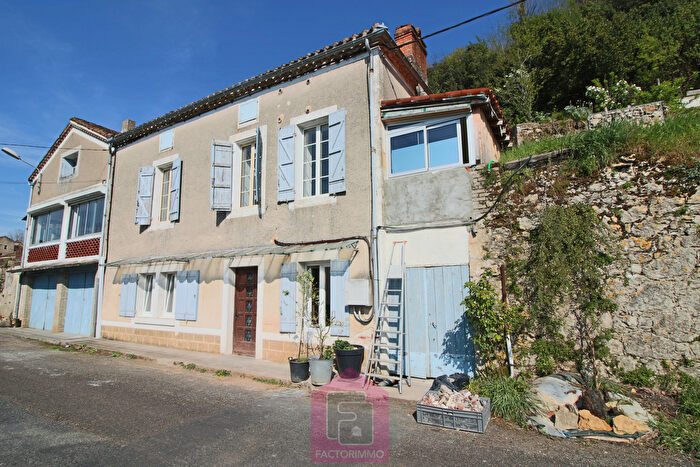 Maison 5 pièces à vendre à Puy-l'Évêque
