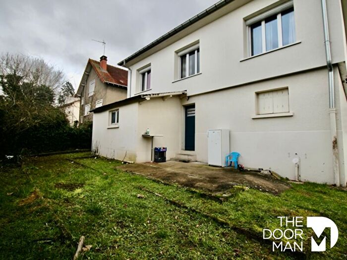 Maison à vendre - Bourges - 5 pièces - 4 chambres