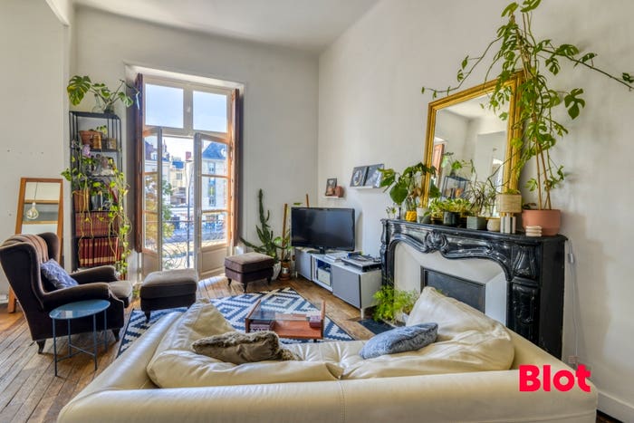 Appartement 4 pièces à vendre - Nantes, Centre-ville