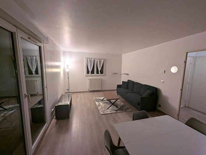 Appartement 2 pièces à Courdimanche, à louer