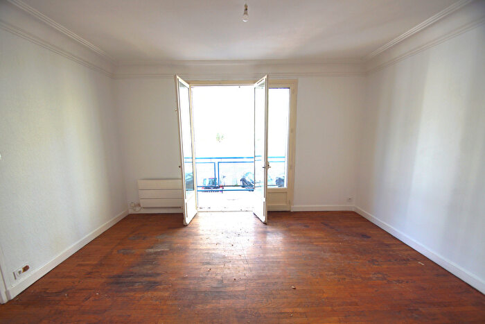 Appartement à vendre - Échirolles, Centre-ville - 3 pièces - 2 chambres