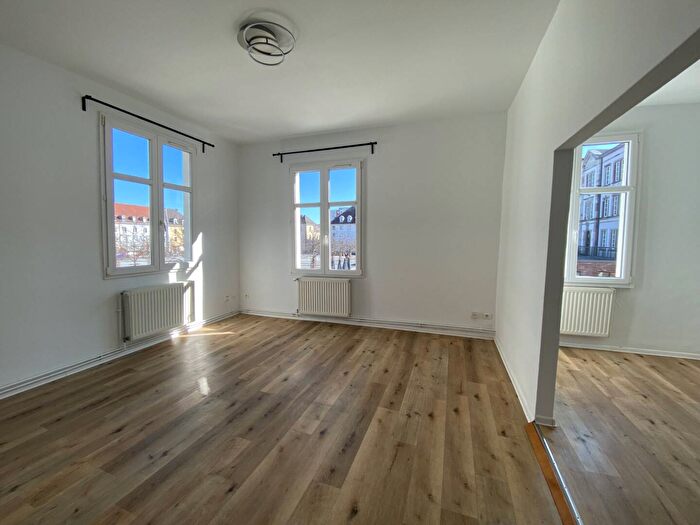 Appartement à louer - Huningue - 4 pièces - 3 chambres