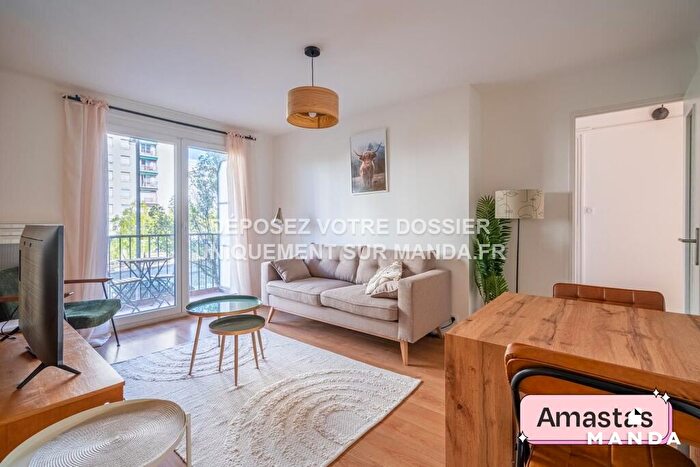 Appartement à louer - Marseille e , Sainte-Marguerite - 4 pièces - 1 chambre