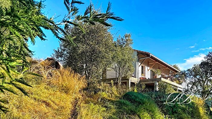 Maison à vendre - Arles-sur-Tech - 4 pièces - 3 chambres