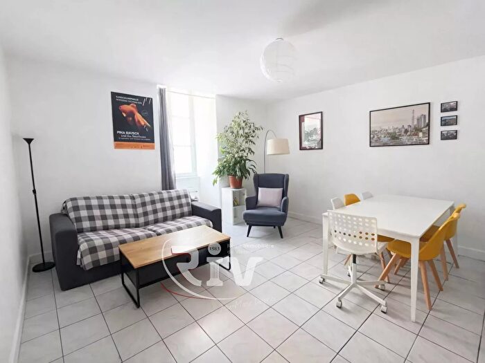 Appartement à vendre - Vienne, Centre-ville - 3 pièces - 2 chambres