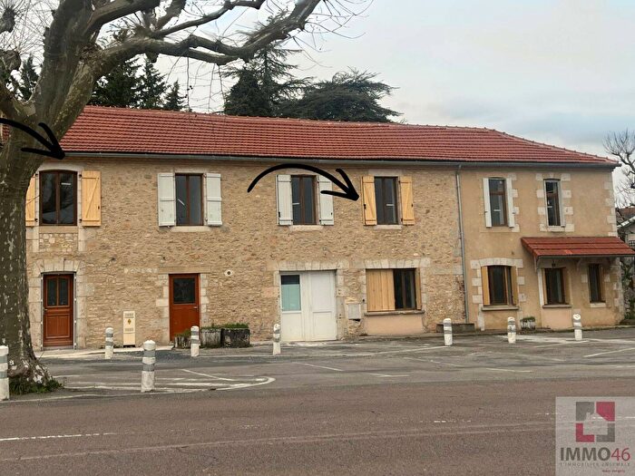 Appartement à louer - Gramat - 3 pièces - 2 chambres