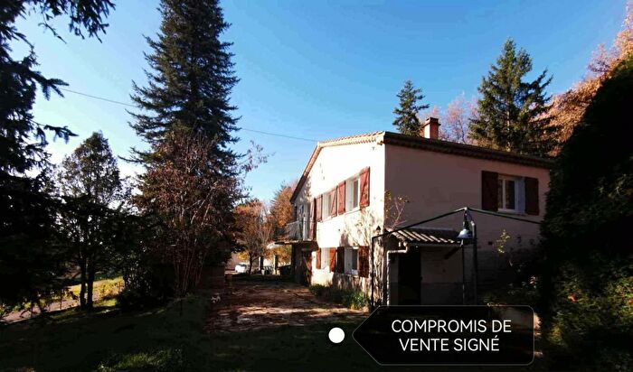 Maison à vendre - Thoard - 6 pièces - 3 chambres