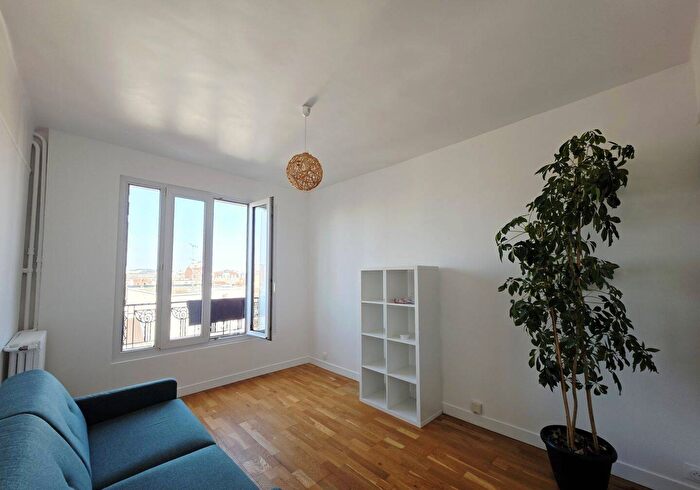 Appartement à louer - Hauts dAsnières-Métro, Asnières-sur-Seine - 2 pièces - 1 chambre