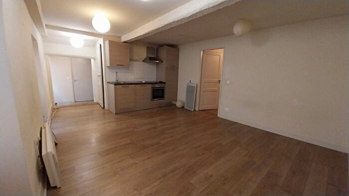 Appartement 2 pièces à Centre Ville, Pézenas, à louer