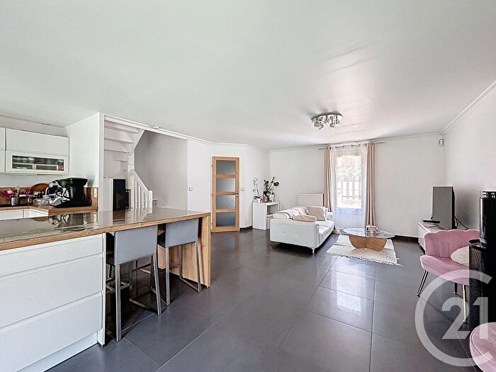 Maison à vendre - Grigny - 5 pièces - 3 chambres