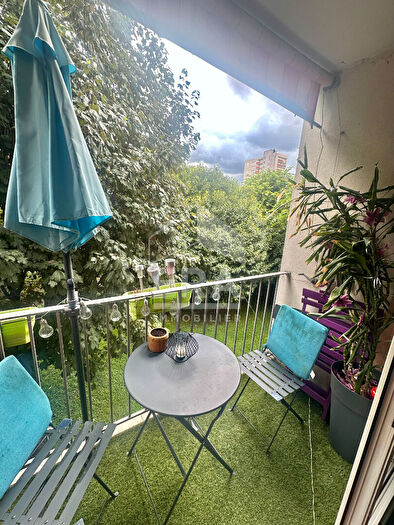 Créteil, Haut du Mont-Mesly : Appartement 4 pièces à vendre