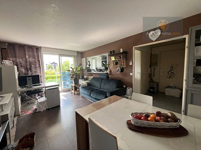 Appartement 4 pièces à vendre à Élancourt, Les Petits Prés