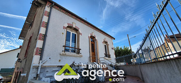 Maison à vendre - Montluçon, Bien Assis, Fours à Chaux - 4 pièces - 2 chambres