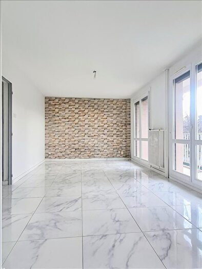 Appartement 4 pièces à Valence, Le Plan, à louer