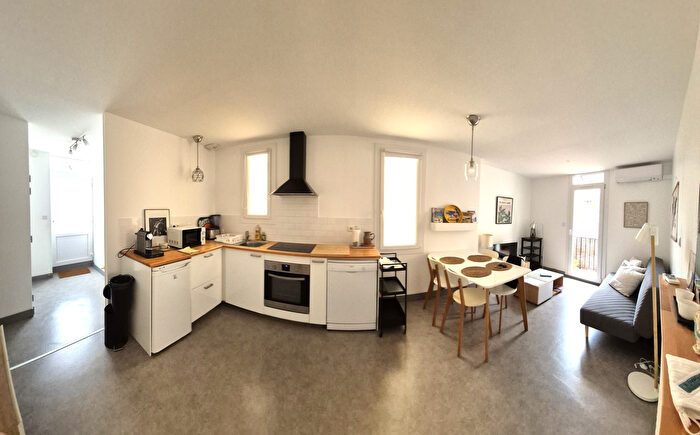 Maison à louer - Marseille e , Vauban - 3 pièces - 2 chambres