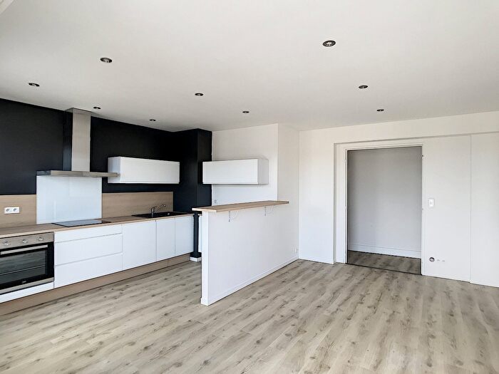 Appartement à louer - Pau, Centre-ville - 2 pièces - 1 chambre