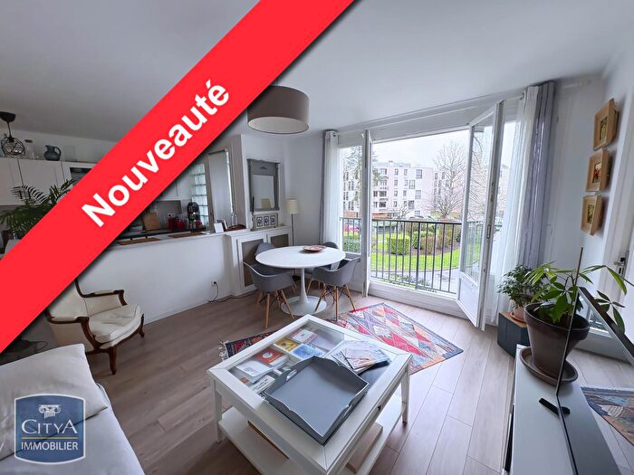 Appartement à vendre - Rambouillet, Bel-Air, Racinay, Pierrefite - 3 pièces - 2 chambres
