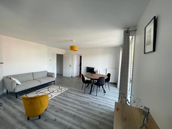 Centre, Miribel - Appartement 2 pièces à louer