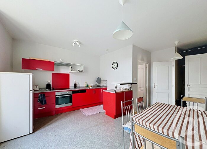 Appartement 3 pièces à Belfort, Jean-Jaurès, Châteaudun, à louer