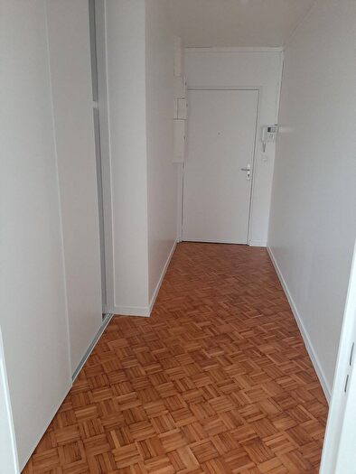 Appartement 2 pièces à louer à République, Suresnes