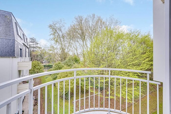 Appartement à vendre - La Garenne-Colombes, Centre Nord, Gare, Mairie - 4 pièces - 3 chambres