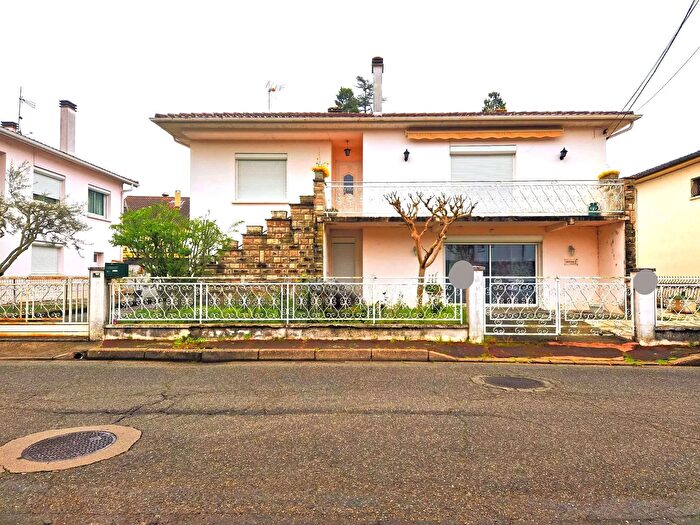 Maison à vendre - Moissac, Sarlac - 8 pièces - 2 chambres