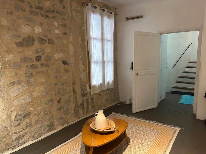 Appartement 2 pièces à louer à Centre Ville-Mejan-La Cité, Arles