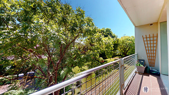 Saint-Martin-dHères, Bidal, Peri - Appartement 4 pièces à vendre