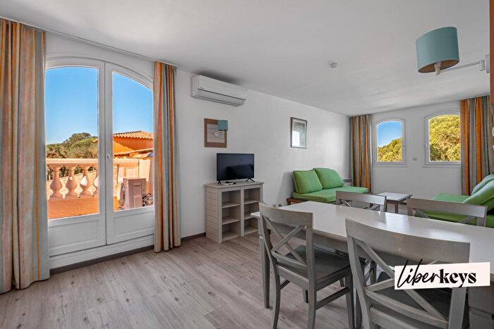 Appartement à vendre - Saint-Raphaël, Valescure, Vaulongue - 2 pièces - 1 chambre