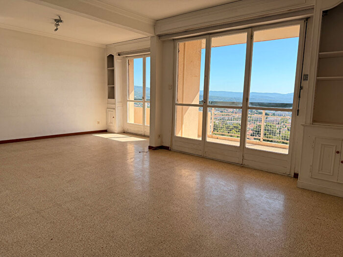 La Ciotat, Groupède, Le Pin de la Fade, Saint-Loup : Appartement 4 pièces à vendre