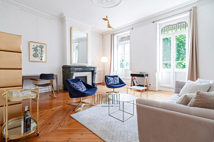Appartement 4 pièces à Toulouse, Saint-Etienne, à louer