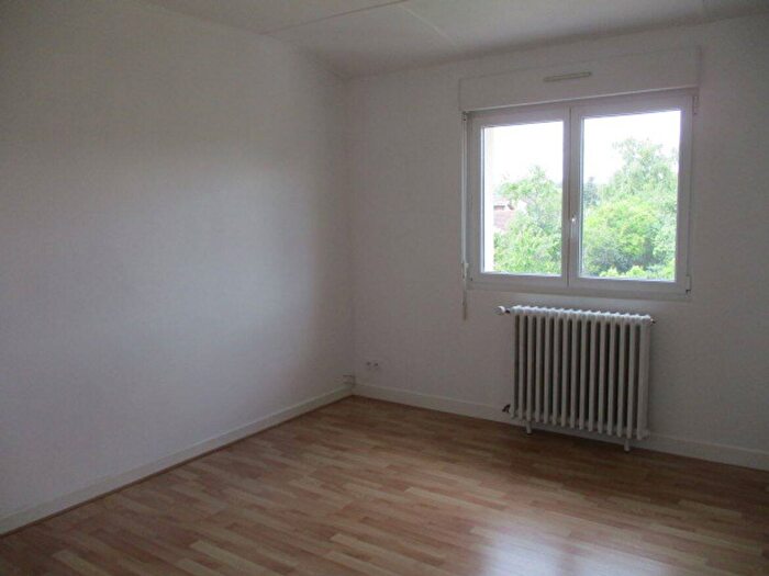 Nouvelles-Petit Fort, Dole : Appartement 2 pièces à louer