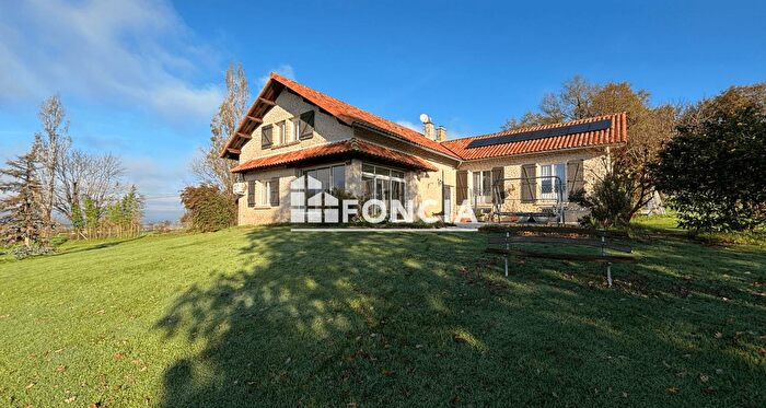 Maison à vendre - Yvrac-et-Malleyrand - 7 pièces - 3 chambres