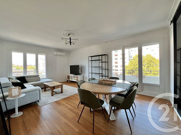Appartement 3 pièces à louer à Grenoble, La Capuche, Grands Boulevards