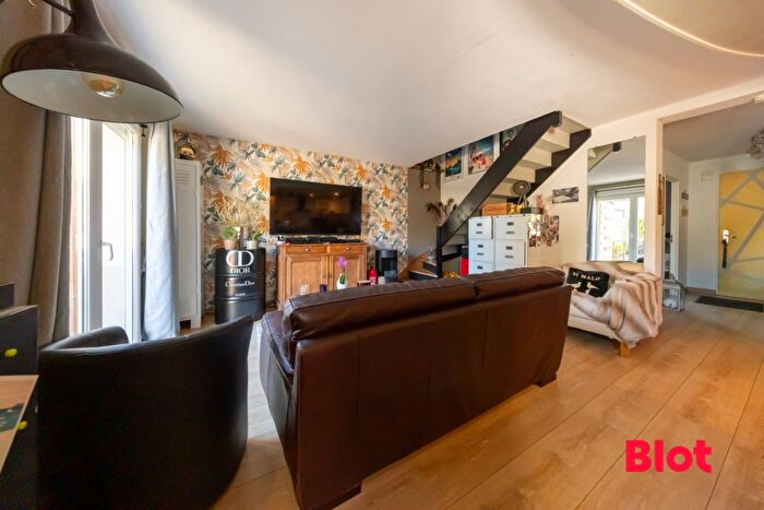 Maison à vendre - Pleurtuit - 4 pièces - 3 chambres