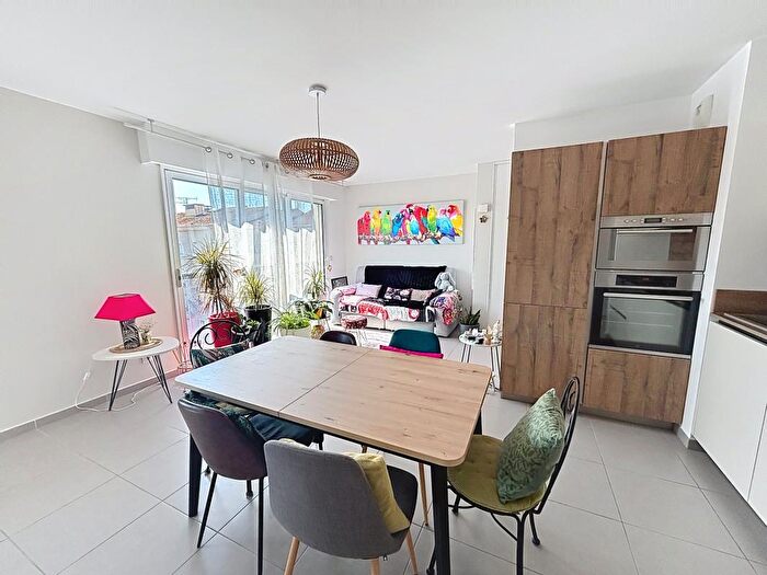 Saint-Raphaël, Centre-ville - Appartement 2 pièces à vendre