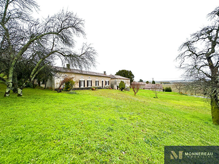 Maison à vendre - Bessac - 4 pièces - 4 chambres