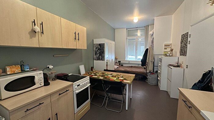Vauban Esquermes, Lille : Appartement 1 pièce à louer