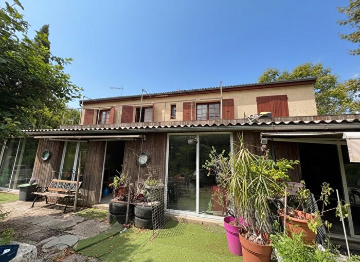 Saintes, Bellevue, La Grange, Les Boiffiers : Maison 5 pièces à vendre