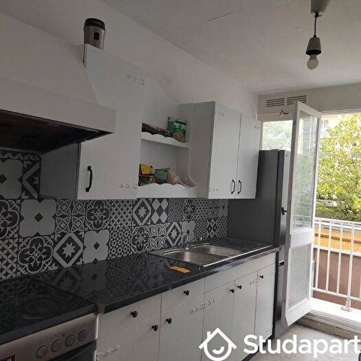 Appartement à louer - Villejean-Beauregard, Rennes - 1 pièce - 5 chambres