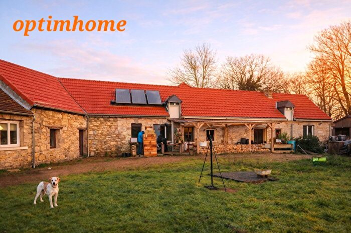 Maison à vendre - Archigny - 6 pièces - 4 chambres