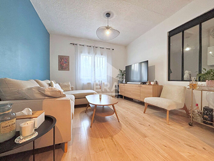 Maison à vendre - Pontault-Combault, Centre commercial - 4 pièces - 2 chambres