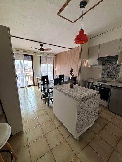 Appartement à louer - Pyrenees-Riviere, Plaisance-du-Touch - 1 pièce