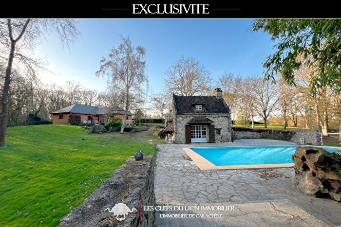 Maison à vendre - Fontainebleau, Centre-ville - 7 pièces - 4 chambres