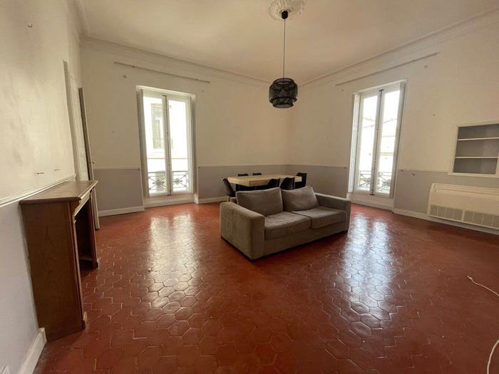 Gambetta, Nîmes : Appartement 4 pièces à louer