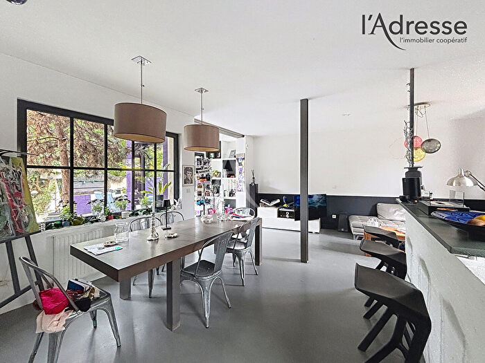 Maison à vendre - Suresnes, Liberté - 6 pièces - 4 chambres