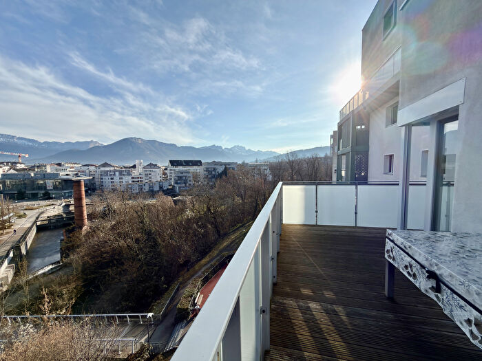 Appartement à vendre - Cran-Gevrier, Centre-ville, Le Vernay, Les Iles - 3 pièces - 2 chambres