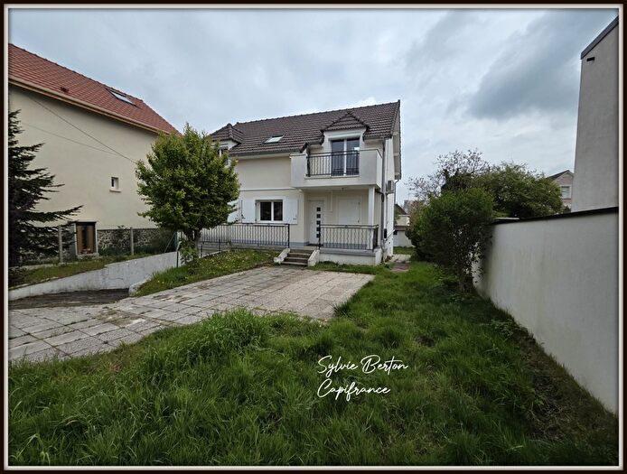 Maison 6 pièces à Gagny, Le Chénay, à vendre