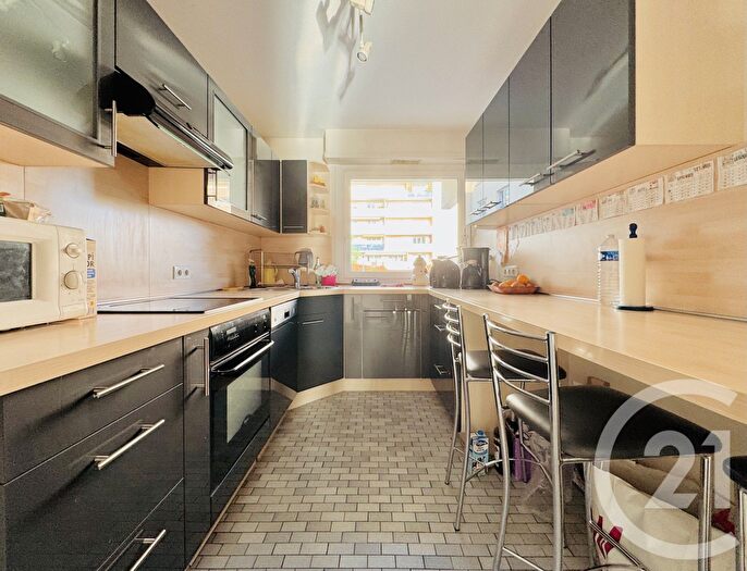 Appartement à vendre - Strasbourg, Neudorf, Saint-Urbain, Landsberg - 4 pièces - 2 chambres